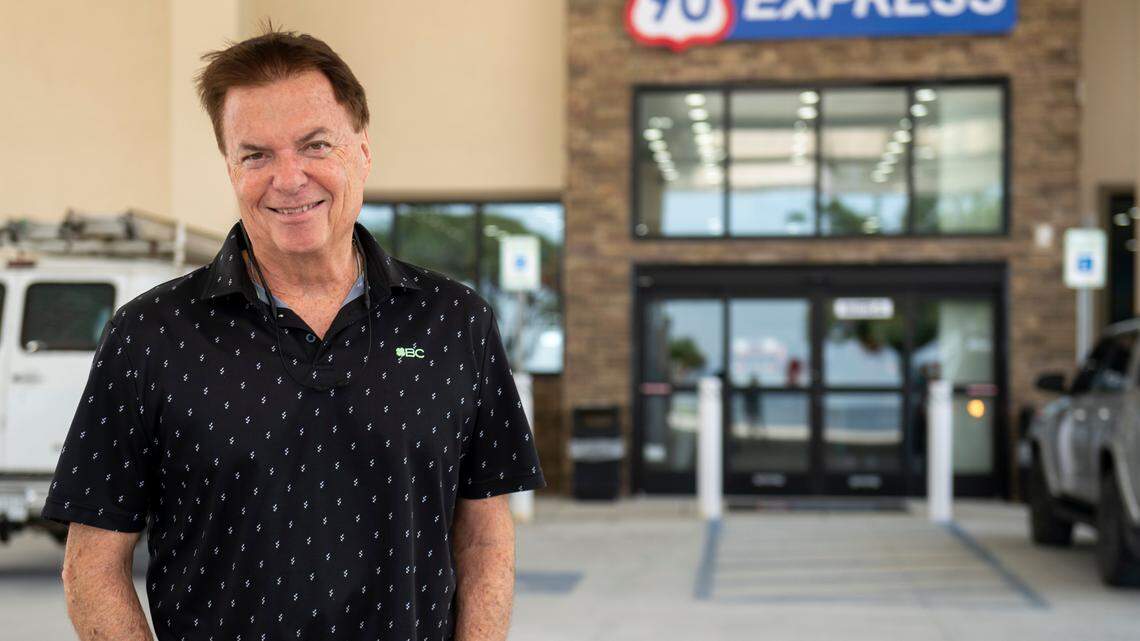 90 Express gas and convenience store opens on Biloxi beach | Biloxi Sun ...