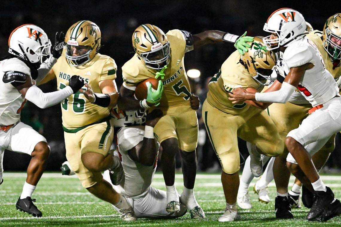 Picayune and Poplarville stars win 2025 Mr. Football honors | Biloxi ...