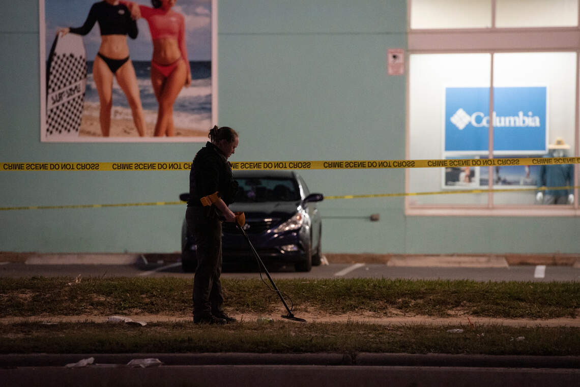 Police officer injured in spring break shooting in Biloxi MS | Biloxi ...