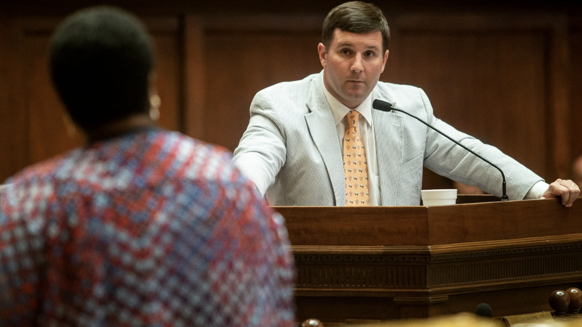 White lawmakers want to create new court system for Jackson, MS ...