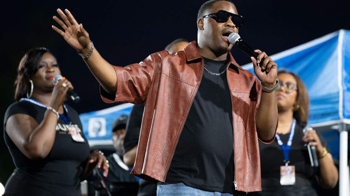 Moss Point celebrates local American Idol star’s return | Biloxi Sun Herald