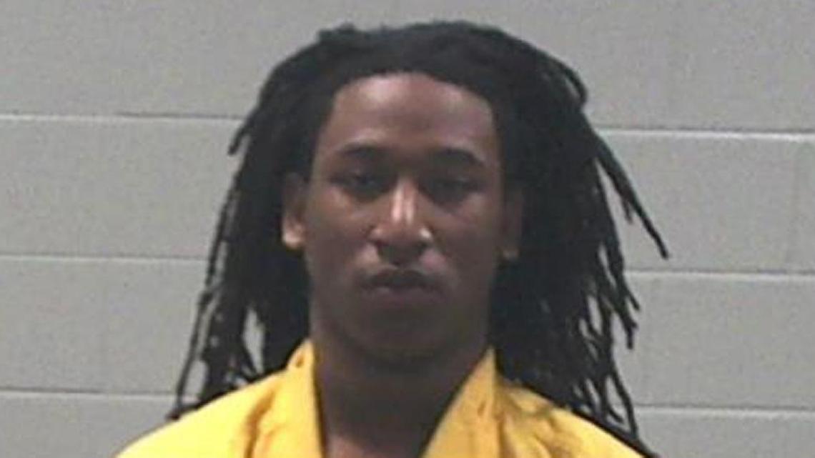 Man turns himself in for shooting, killing Moss Point teen, police say ...
